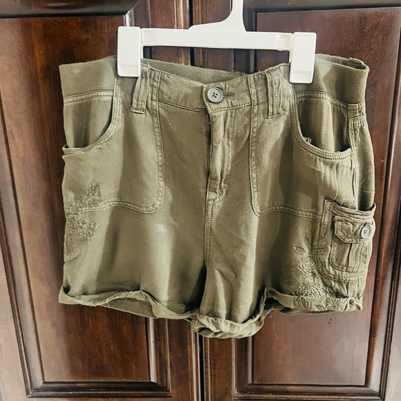 Knox Rose | Shorts | Knox Rose Womens Olive Green Floral ...